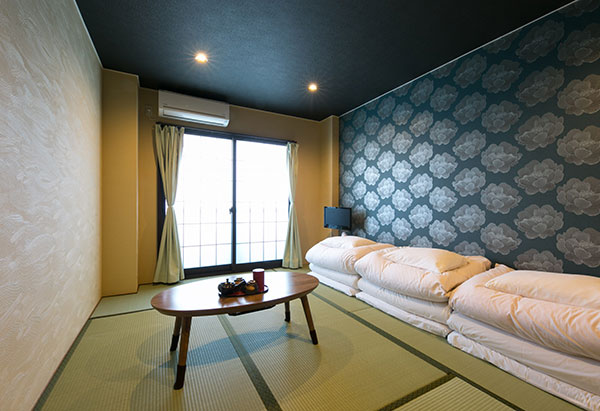 Sparkling Dolphins Inn Kyoto | A BUDGET INN IN KYOTO, JAPAN